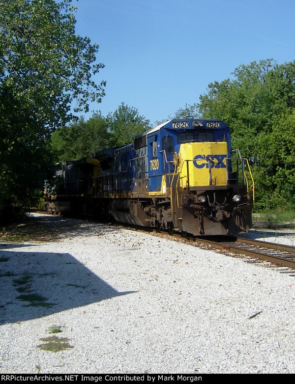 CSX C40-8 7680
